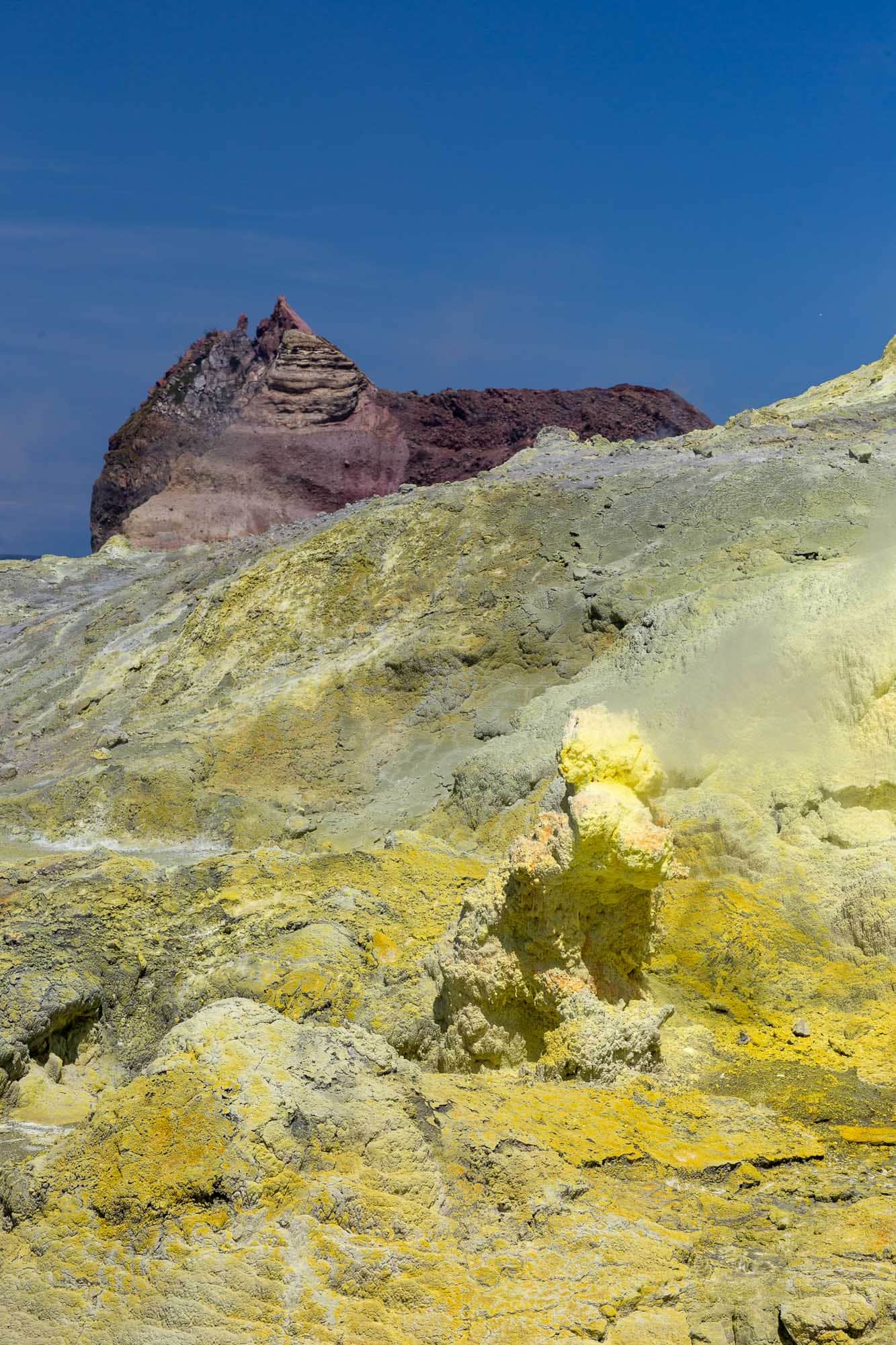 White Island – New Zealand (A Travel Guide!)